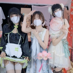 白虎福利姬@Miao喵酱×小简×奶糊 2024合体拜年[95P+1V/1.36G] – 兔兔次元